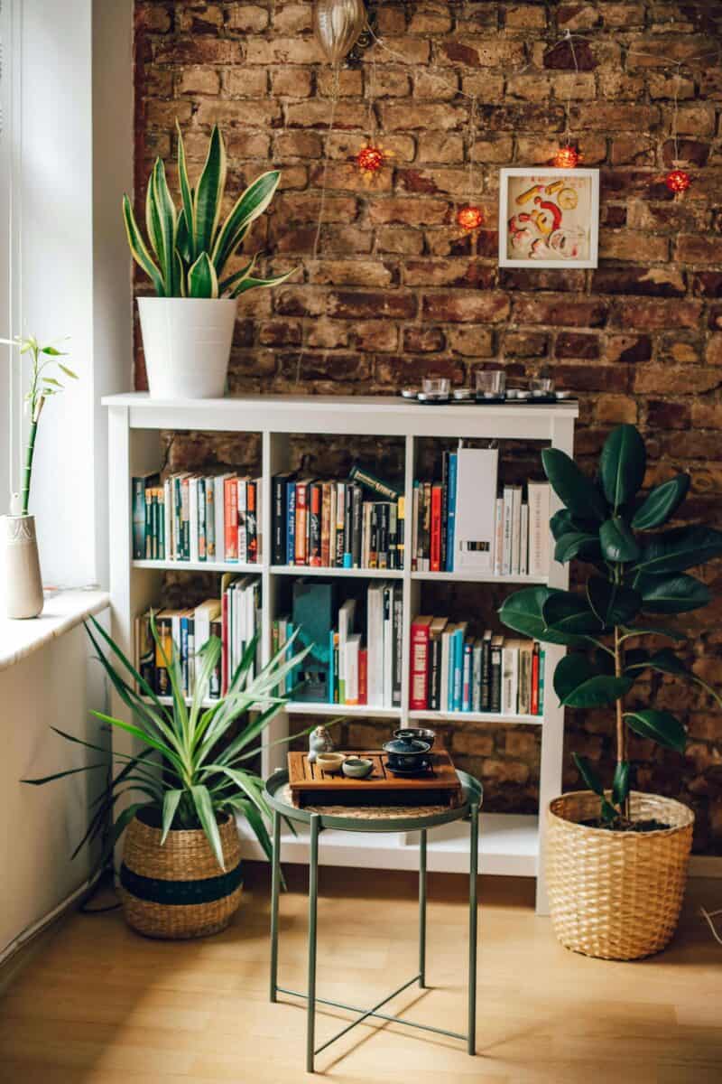 10 Realistic Book Storage Ideas for Small Spaces And a Cozy Vibe ...